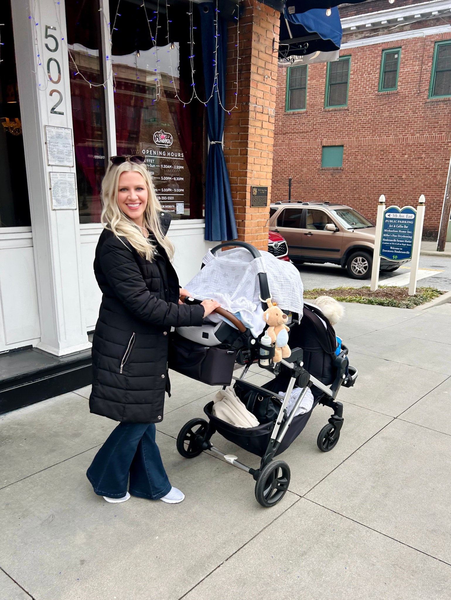 Oh, hi! It’s me and my little fam!